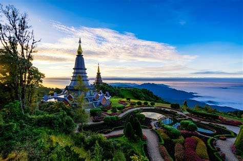 5 Best Sunrise & Hiking Tours in Mount Doi Inthanon National Park — A ...