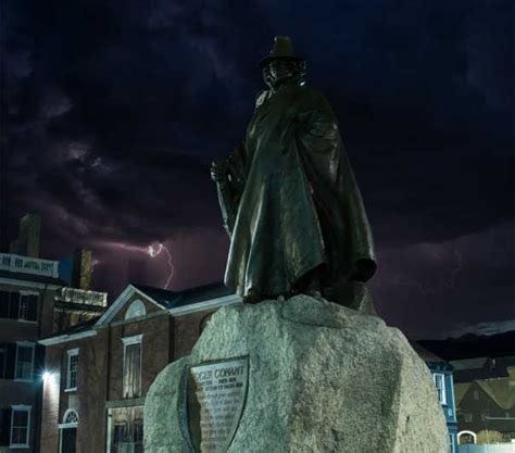 5 Best Salem Night Ghost Tours Reviewed for an Unforgettable Spooky ...