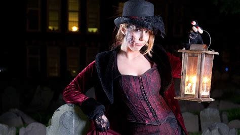 5 Best Haunted Boston Ghost & Pub Tours: Spooky Fun & Historical ...