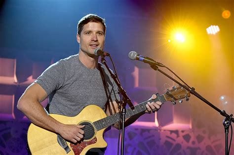 Top Walker Hayes Tour 2024 Setlist Highlights | by Jakubwinters | Oct ...