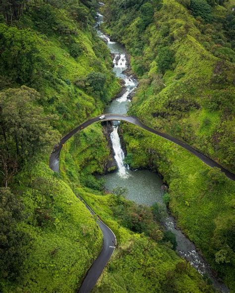 Top 5 Road to Hana Bike Tour Experiences | by Maggieharrell | Oct, 2024 | Medium
