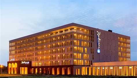 Top 5 Ibra Business Hotels for a Comfortable Stay | by Holtkina | Sep ...