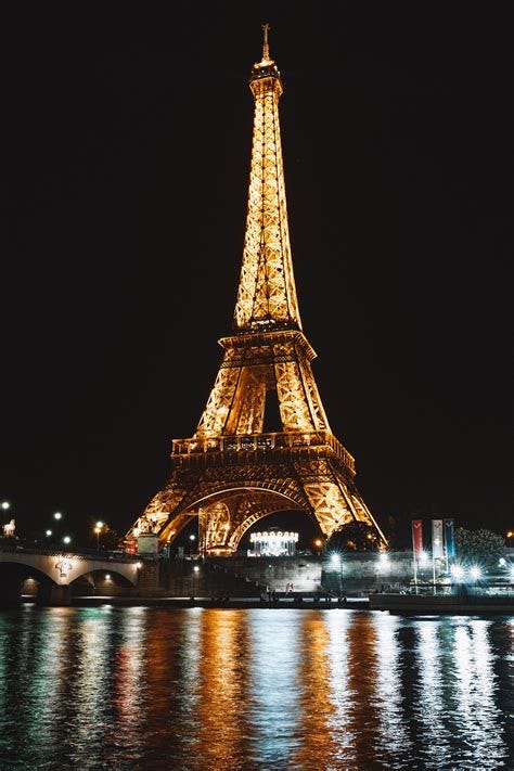 Review Top Skip the Line Eiffel Tower Tour: Reviews & Summit Access Tips | by Ciarajoycelyn ...