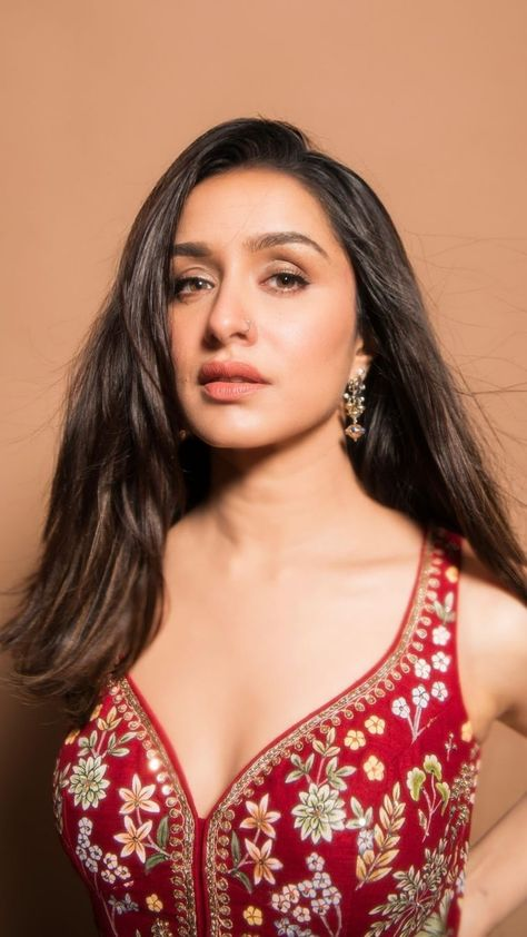 Book Shraddha Kapoor for an Event: Elevate Your Occasion with Bollywood Glamour | by Suhaswaghe ...
