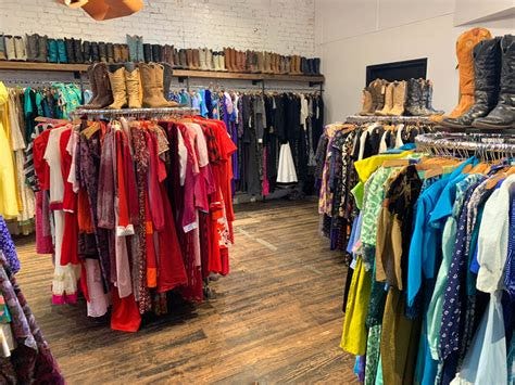 Top 5 Best Thrift Stores In Atlanta For Clothes | by Miarobles | Aug ...