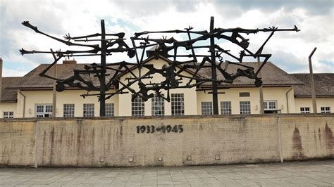 Review Top Confronting History: Dachau Concentration Camp Memorial Site ...