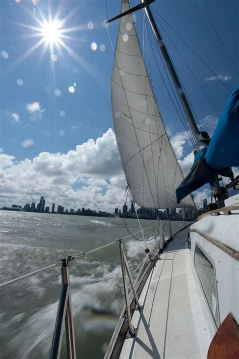 Review: Top 5 Private Lake Michigan Sailing Charter and Sightseeing ...