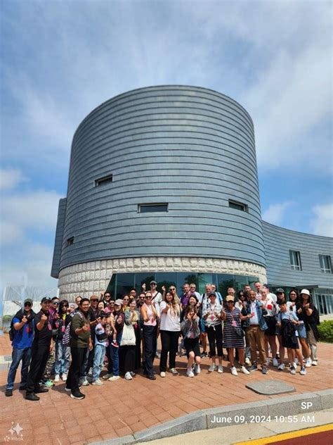 Top 5 Exclusive DMZ Tours with North Korean Defector Meet-Up | by Patriabmtud | Sep, 2024 | Medium