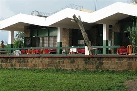 Top 5 Mole National Park Hotels with Restaurants | by Francoisstamm ...