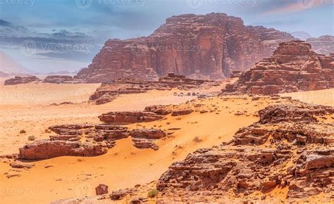 Review Top Wadi Rum Full Day Jeep Tour + Overnight & Dinner in Bedouin ...