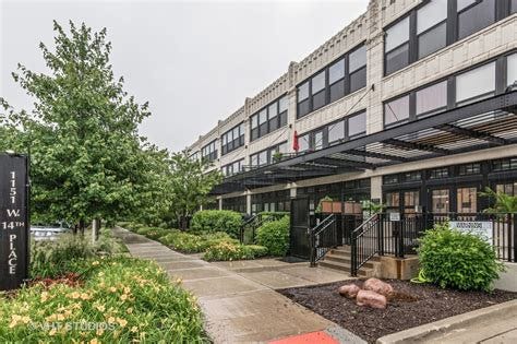 Explore 900 W 14th Place Chicago IL 60608: Top Attractions and Local ...