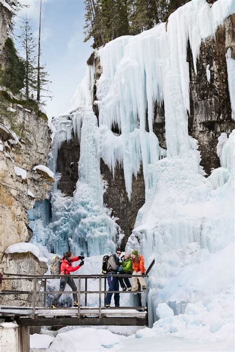 Review Top Johnston Canyon Icewalk: A Winter Wonderland Adventure in ...