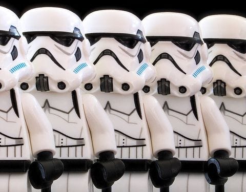 JavaScript’s structuredClone(): Deep Copy Without the Headaches | by asierr.dev | Jun, 2025 | Medium