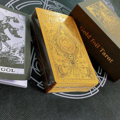 The Modern Tarot Reader: How Tarot Card Reading is Evolving as a ...
