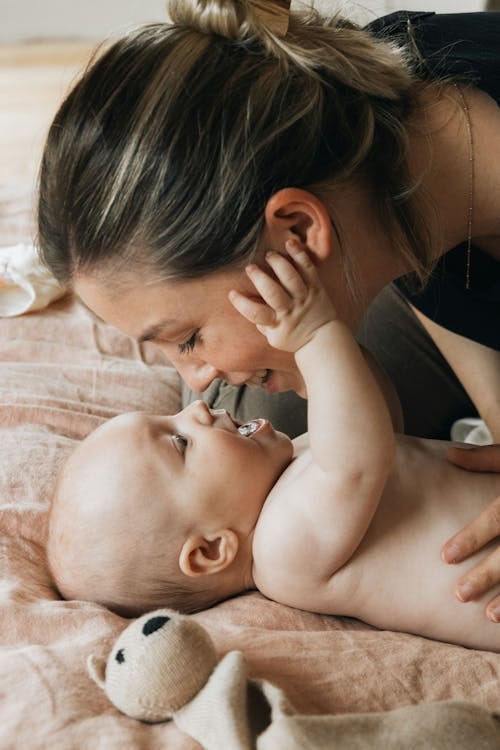 Why Nanny Services in the UAE Emphasize Early Childhood Development ...