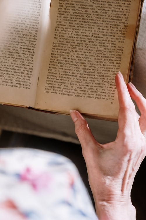 Translate Russian to English text with Deep Learning AI in Python | by Cloudmersive | Medium