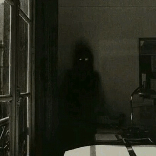 🌙 Haunted Hallways and Shadowy Encounters: Tale of the Old House 🕯️ ...