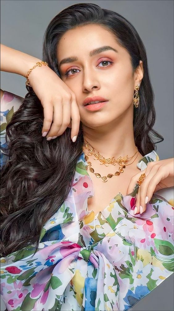 Shraddha Kapoor for Corporate Event: Make Your Gathering Unforgettable | by Usharani Koli | Oct ...