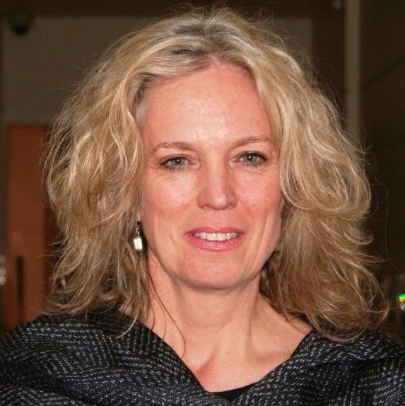 A Portland Paramount Experience. Meet Sally Custer — Music Business… | by Ken Thompson | Medium