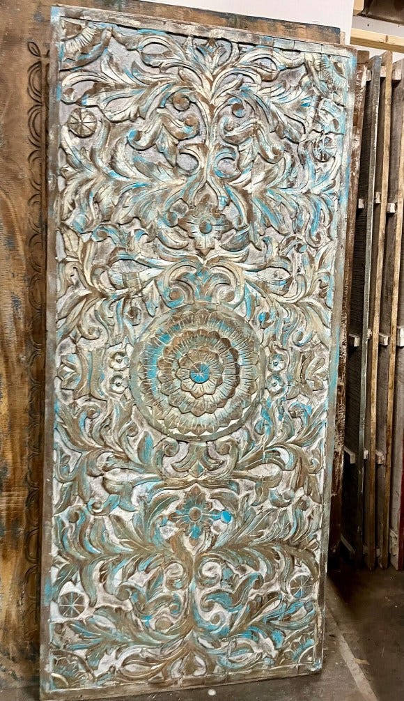 Organic Design Carved Barndoors. Enhancing Spaces with Organic Carved ...