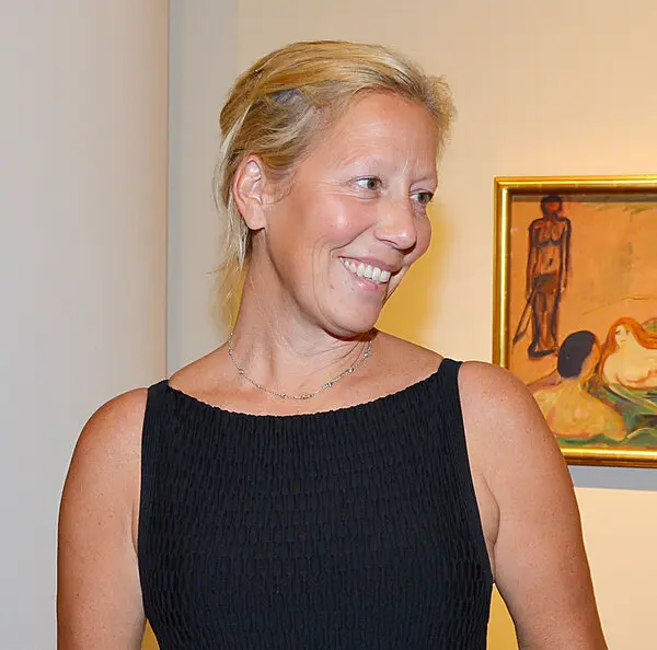 Striking Chords: Hadley Palmer’s Artistic Musical Alchemy | by Dmhuser ...