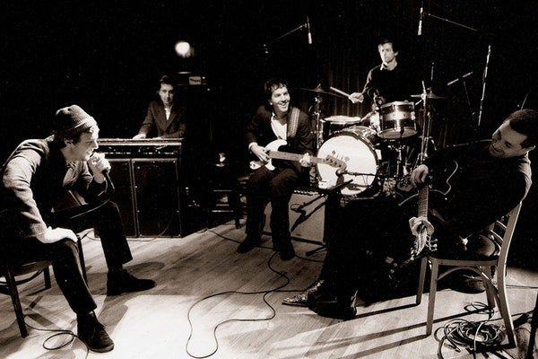 10 tips til at finde dit perfekte band! | by Evenses Entertainment | Medium