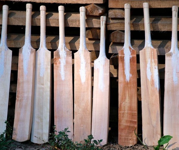 How to Select a Cricket Bat — Size Guide | by Western Sports Centre ...