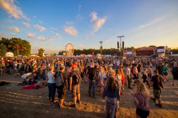 The Biggest Music Festival in the World: A Once-in-a-Lifetime Event ...