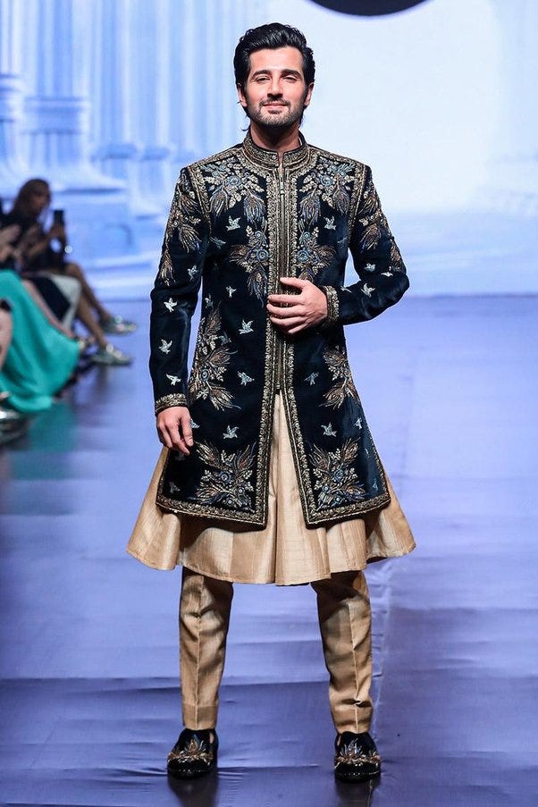 Bharat Reshma. Bharat Reshma is the Best Online… | by Bharat Reshma | Medium