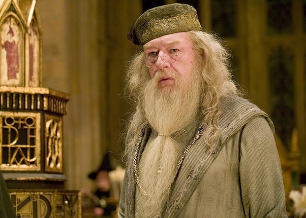 Kenapa Banyak Potterhead Membenci Rowling? | by Renica Ryadi | Medium