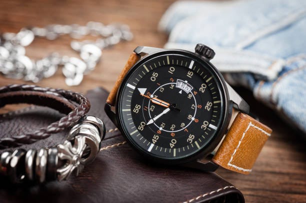 Unveiling the Exquisite Maxwell Military Watch: A Blend of Precision ...