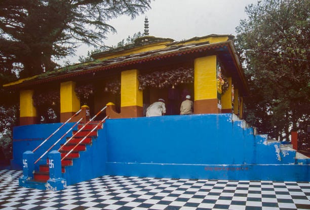 Dunagiri: A Celestial Expedition to the Mahavatar Babaji Temple ...