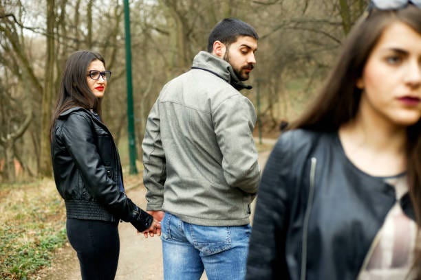 MICRO CHEATING VS WANDERING EYES Micro-cheating refers to acts of ...