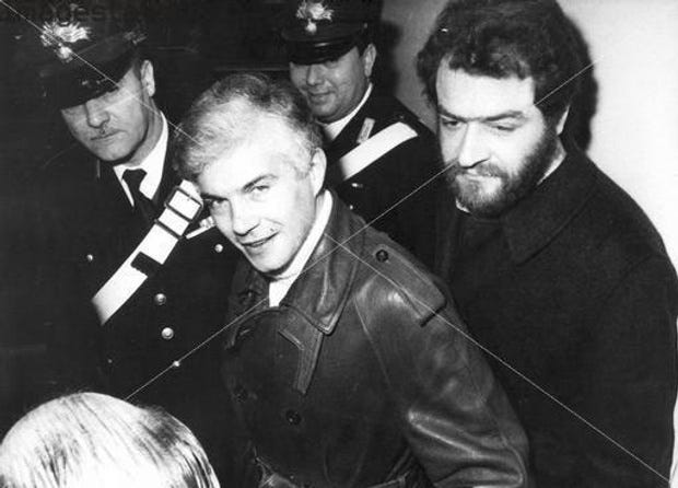 Freda and the Desintegration of the System | by Zero Schizo | Medium