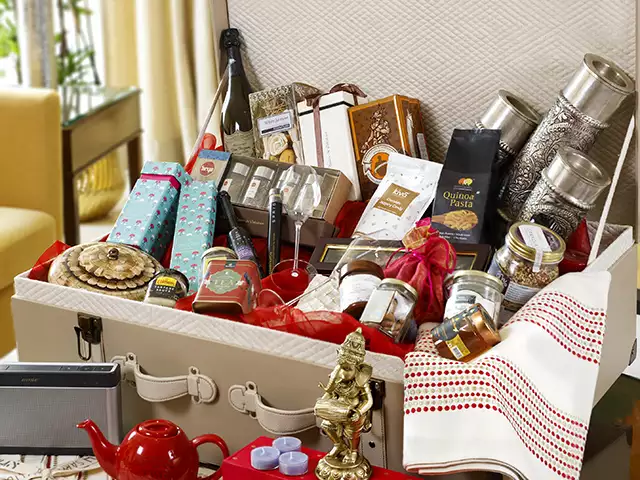 Your Guide to Luxury Hampers for Him and Her | by Angie Homes Wedding ...