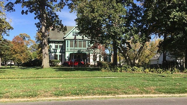 This Beautiful Home Was Built in 1913 for Judge Enos Clarke | by Cathy ...