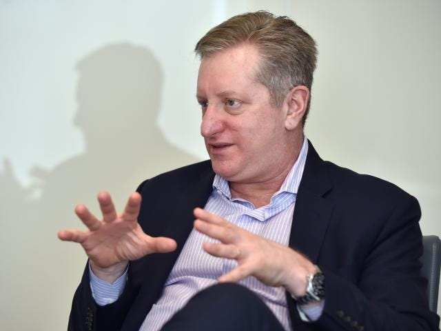 Steve Eisman Net Worth, Wiki, Age, Career, Wife, Family, Achievements ...