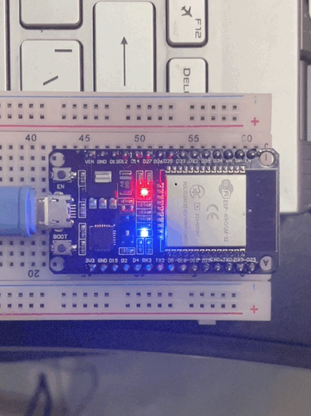 [II2260 — Embedded System, 1st Project] Getting Started with ESP32 : LED Blink | by Hafidz ...