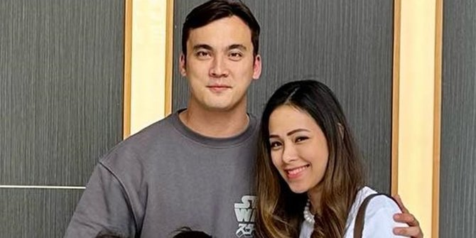 Usai Ketahuan Selingkuh, Rendy Kjaernett Janji Tak Lirik Cewek Lain | by Akugaming | Medium