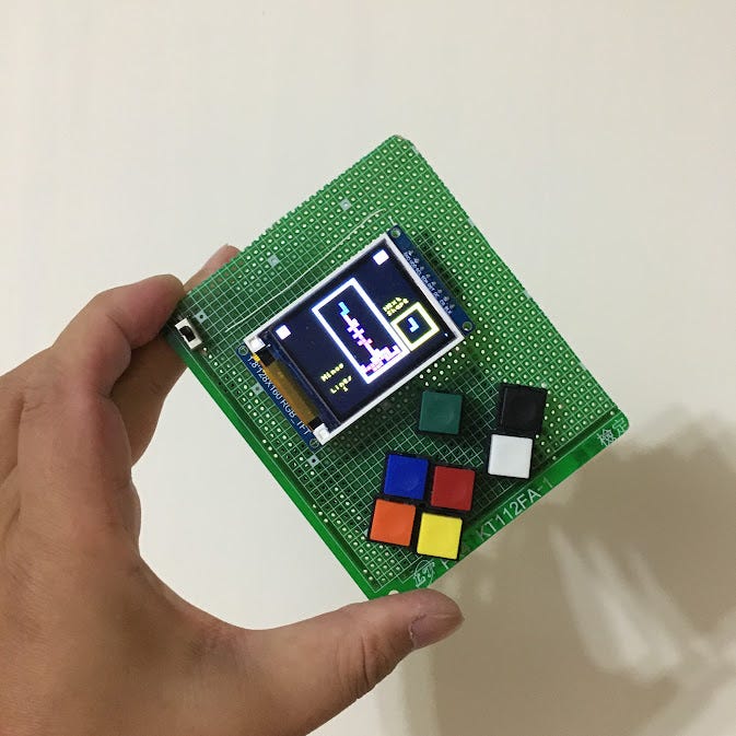 自製makecode arcade遊戲掌機 - pondahai - Medium