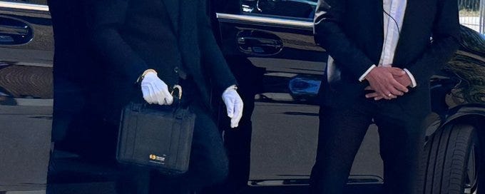 IonQ’s Trapped Ion Computers: from Bits to Atoms (Part 1) | by Stone ...