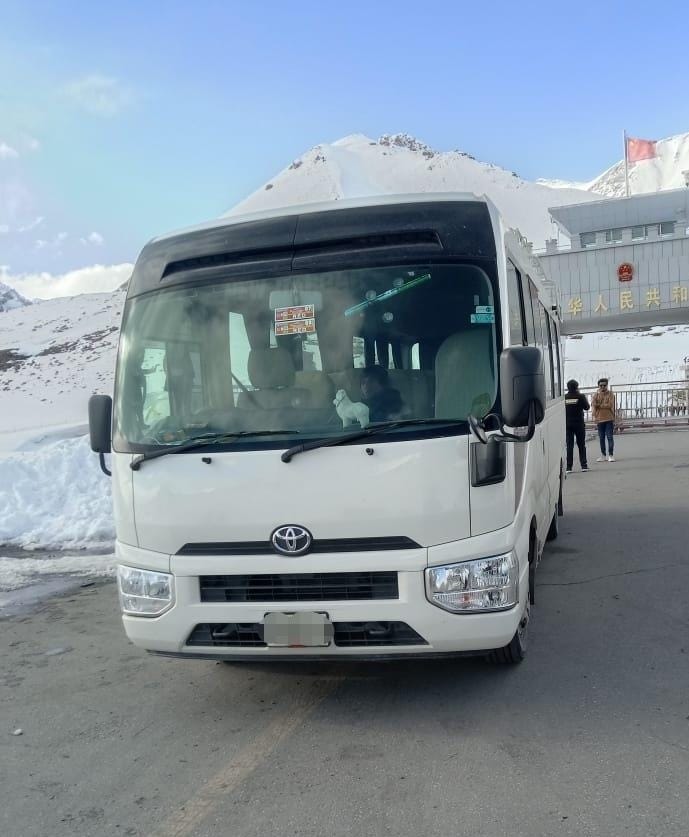 Rent Coaster 5C for Northern Trips | by Muhammad Ahmed | Aug, 2024 | Medium