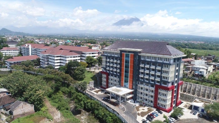 Perjalanan Awal Menjadi Mahasiswa Informatika UMM | by Moch. Daffa ...
