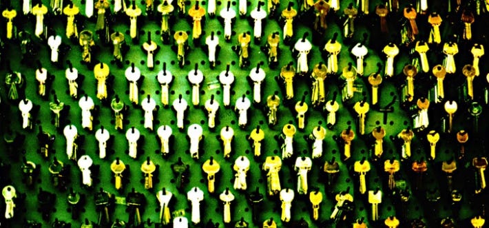 How is collision handled in HashMap? | by Frank Rao | Medium