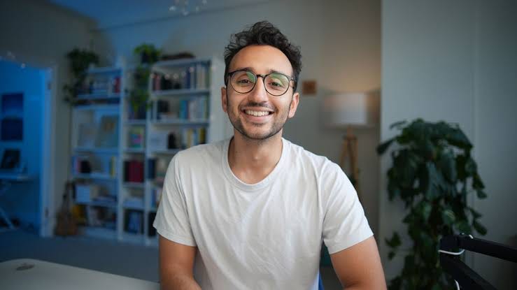 I Read Ali Abdaal’s Favourite Books — And They’re Brilliant! | by Tom ...