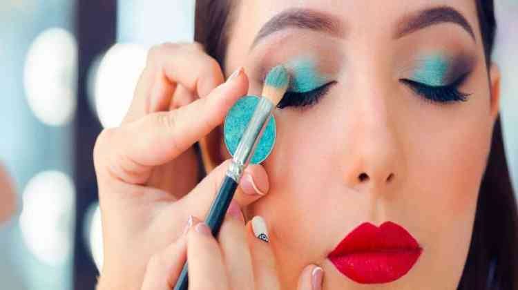 How to make money with makeup: 7 lucrative options | by ...