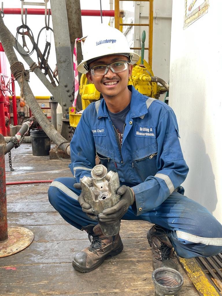 Bekerja di Industri Migas Menurut Engineer Schlumberger | by ...