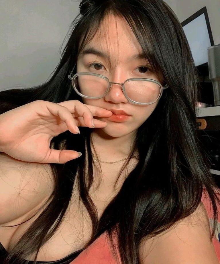 Bayar hutang dengan memek , Cerita bokep bayar hutang | by Yachinta Clarissa | Medium