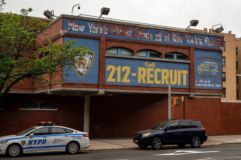 How NYC’s Police Precincts Vary by NYPD Response Time & Percentage of ...