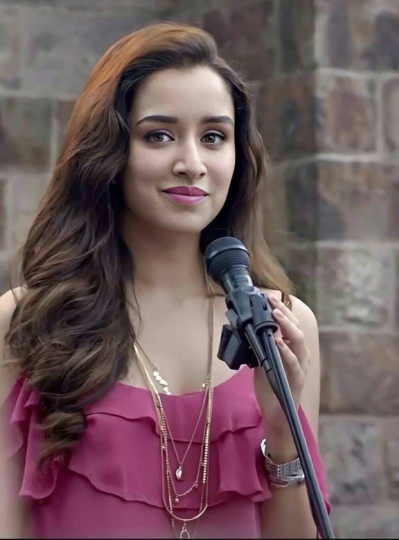 How to Book Shraddha Kapoor for Your Event | by Vrushabhtambe Oppvenuz | Sep, 2024 | Medium